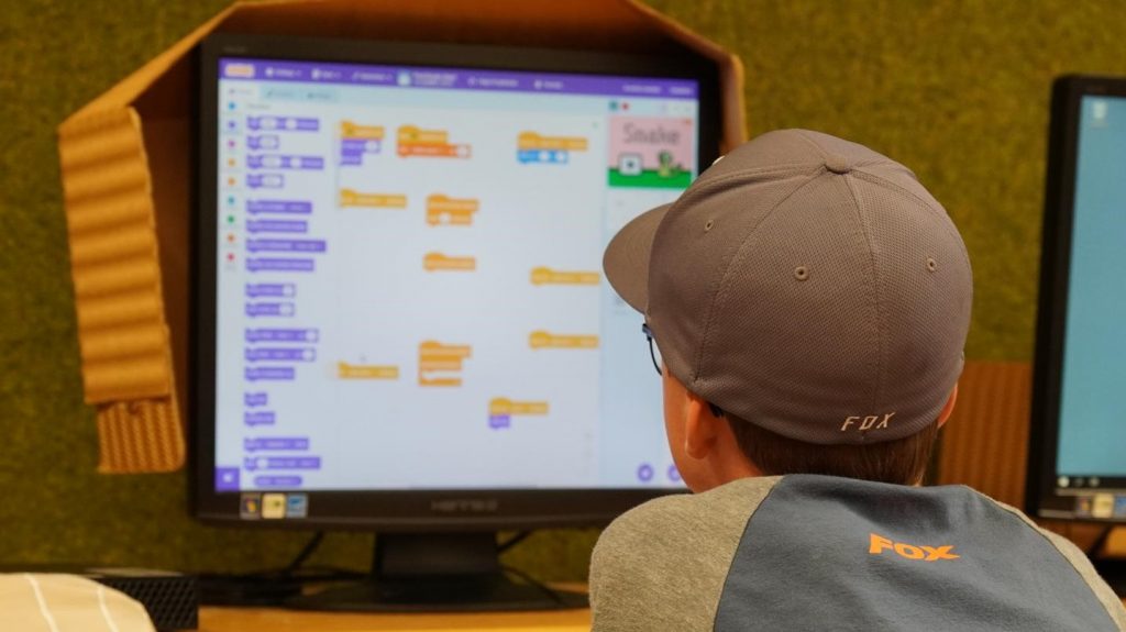 Programmierkurs - Maristenkolleg Mindelheim Maristenkolleg Mindelheim